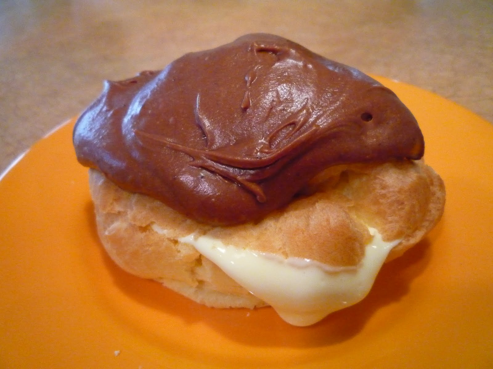 Chicken and Brownies: Giant Cream Puffs