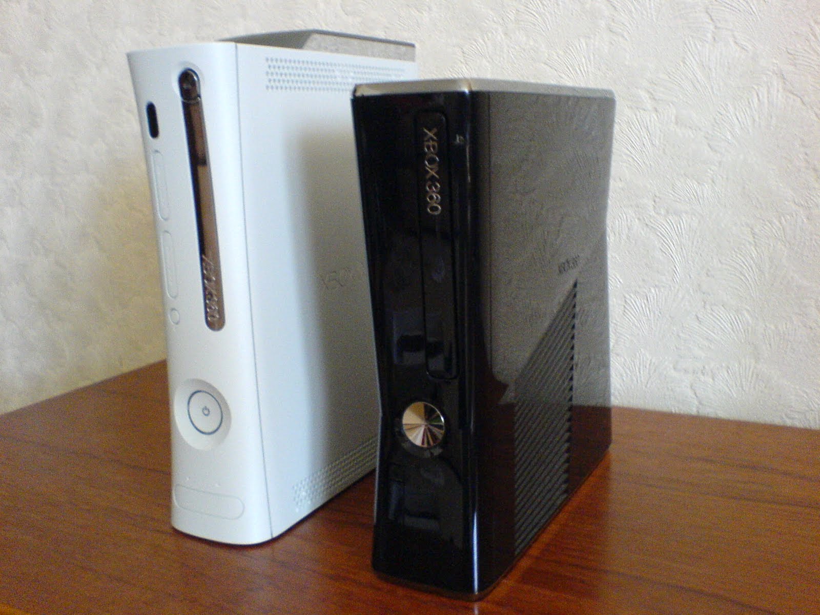 IQGamer: Feature: Hands-On With The Xbox 360 S