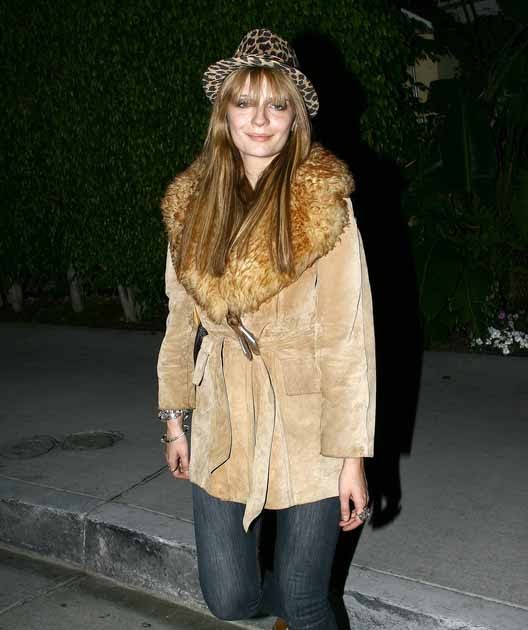 MISCHA BARTON STEPS OUT AS LEOPARD
