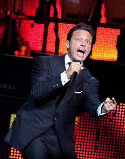 LUIS MIGUEL HITS THE LAS VEGAS STRIP