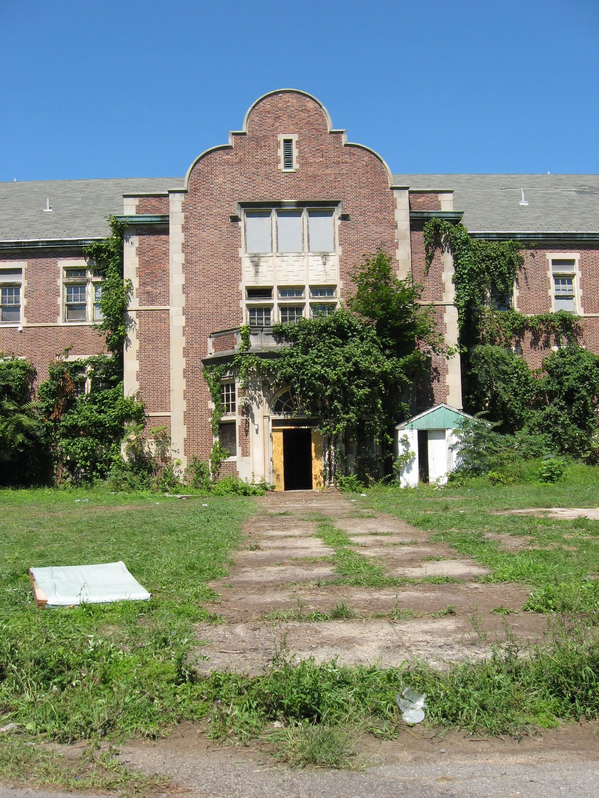 Outta the Way: Pennhurst State School & Hospital