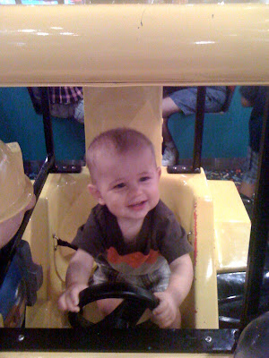 The DeLancey Family: Chuck E Cheese