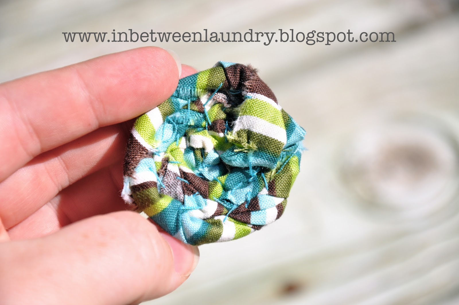 In Between Laundry: Tutorial: Switch-A-Roo Shoes (Part 2)