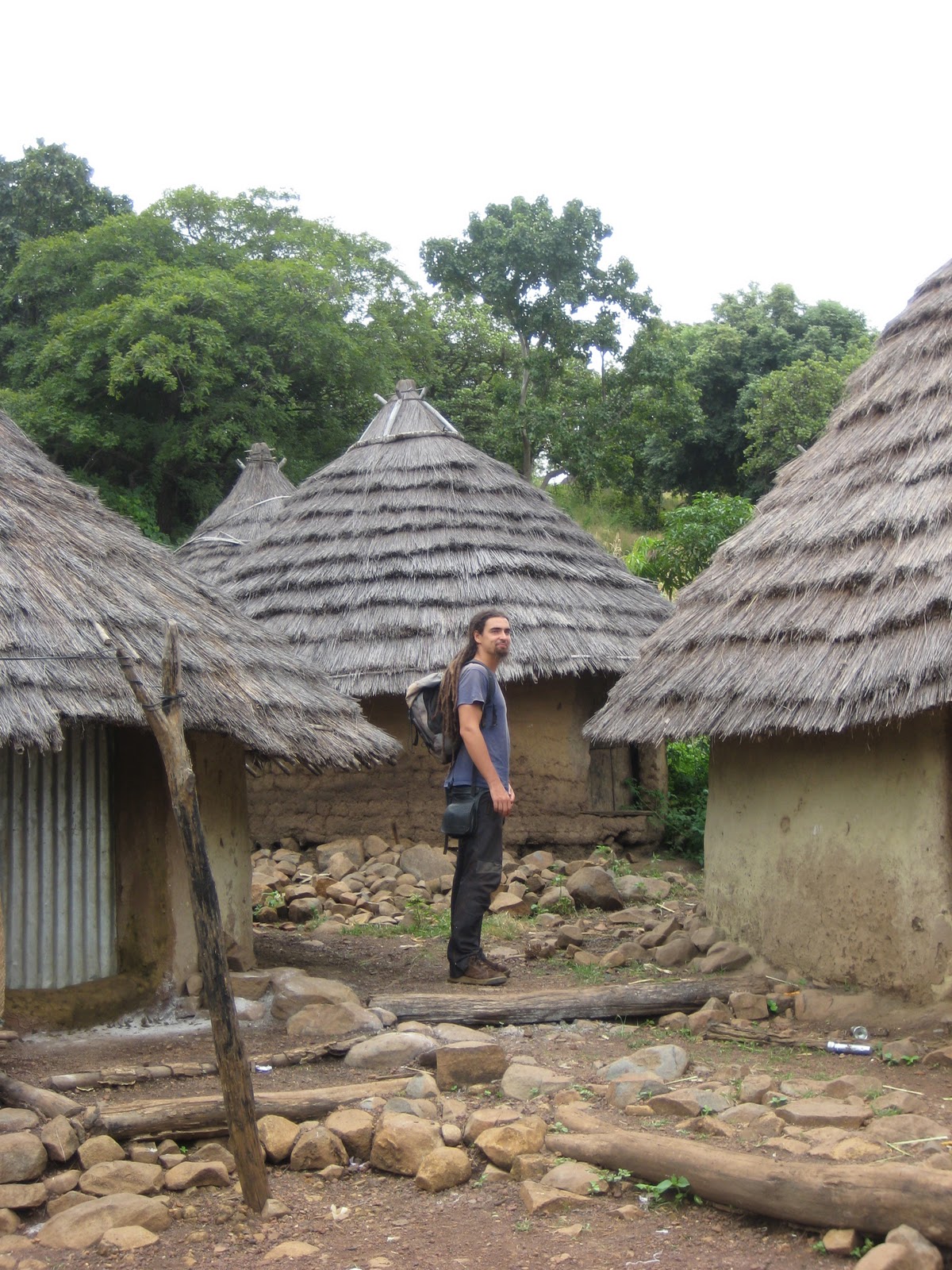 El Mundo con la Mochila al Hombro: KEDOUGOU - PAIS BASSARI - PAIS ...
