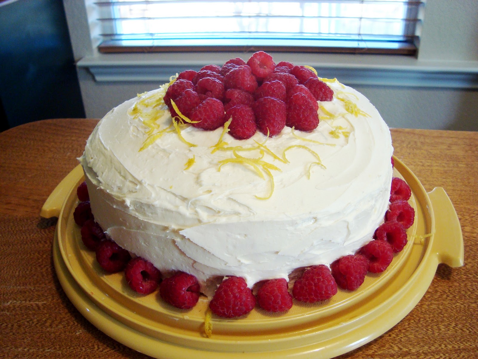 Cristina's Comida: Perfect Party Cake