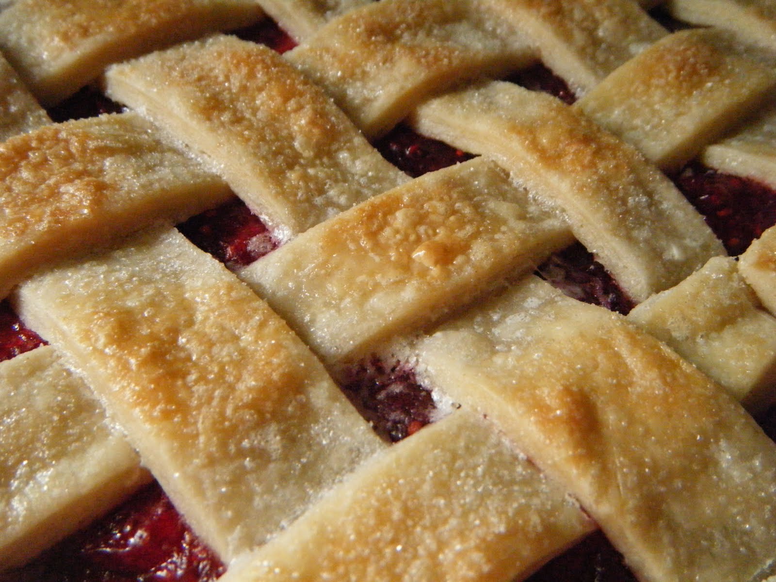 What About Pie: Yummy Strawberry Raspberry Pie Recipe!