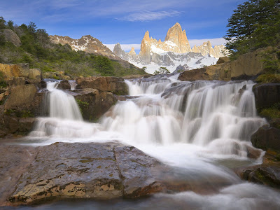 Imagini Desktop Cascade, rezolutie 1600 x 1200 ~ Peisaje de Iarna