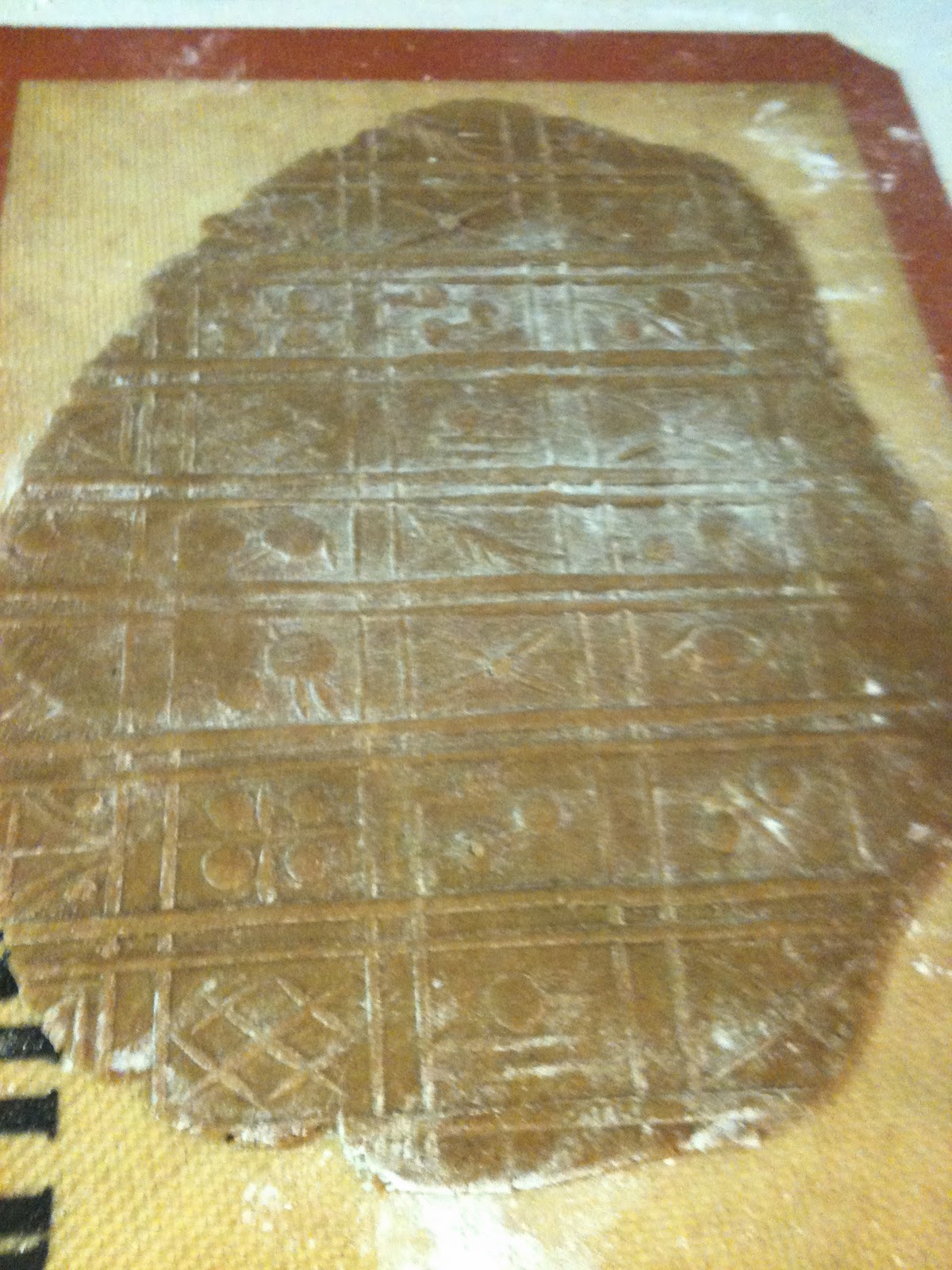 bipolar baking: Gingerbread Tiles: A New Spin On An Old Classic
