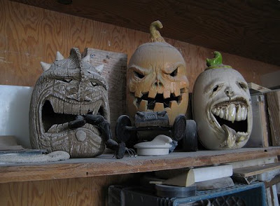 PUMPKINROT.COM: The Blog: [Ceramic] Pumpkin Face Contest