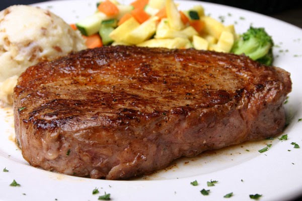 10 Steak Grilling Tips from a Real Steak Chef ~ Curious? Read