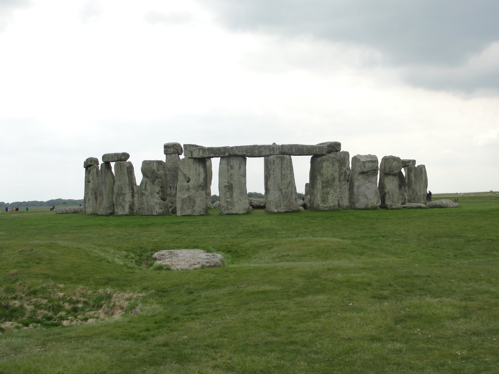 Abroad in Wales!: Rocks in a Circle, Conwy Castle, Colwyn Bay Zoo, and ...