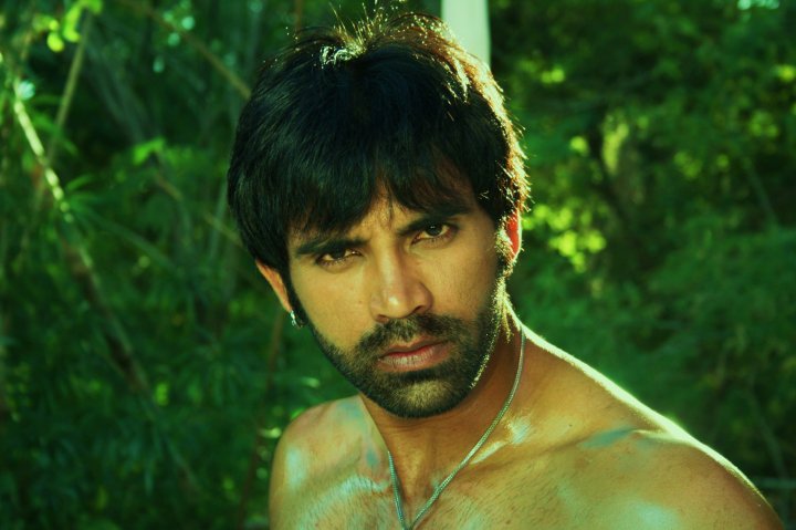 Dare to bare : Hot Indian TV Actors : Dakssh Ajit Singh 2