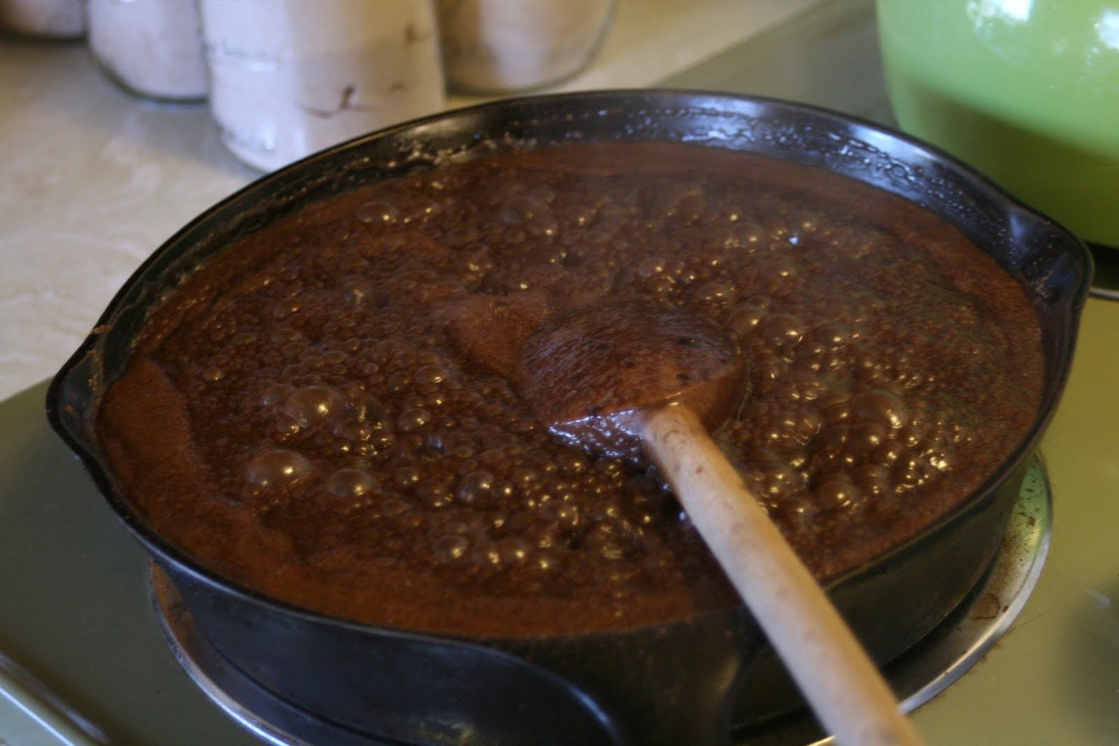 Inspired Nutmeg: Mom's Famous Christmas Fudge