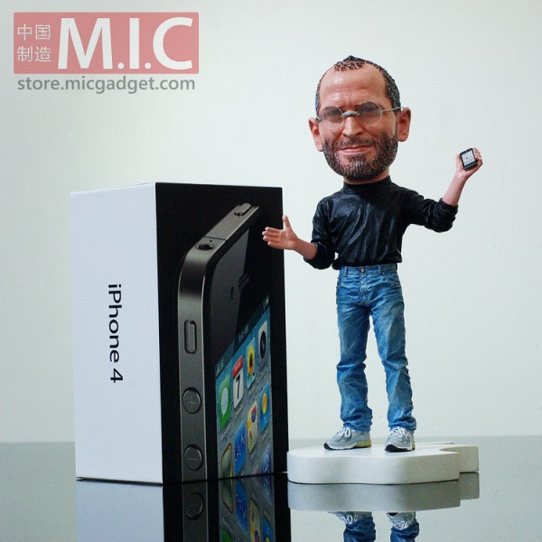 今度はリアルなスティーブ・ジョブズ人形が限定発売！『STEVE JOBS ACTION FIGURE』 | トブ iPhone