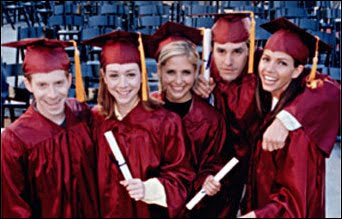 Doux Reviews: Buffy the Vampire Slayer: Graduation Day, Part 2