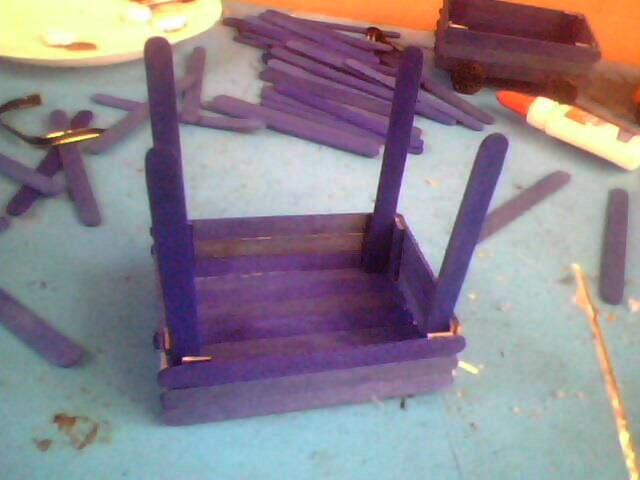 OUR LITTLE CORNERS: Popsicle Stick Toy Train