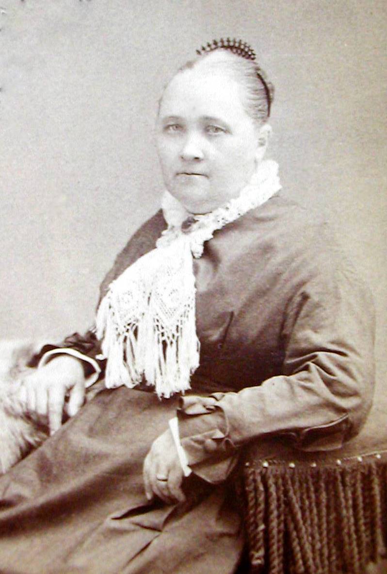 Forsgren, Peter Adolph & Descendants: WIFE #1 - Anna Christine Knudson