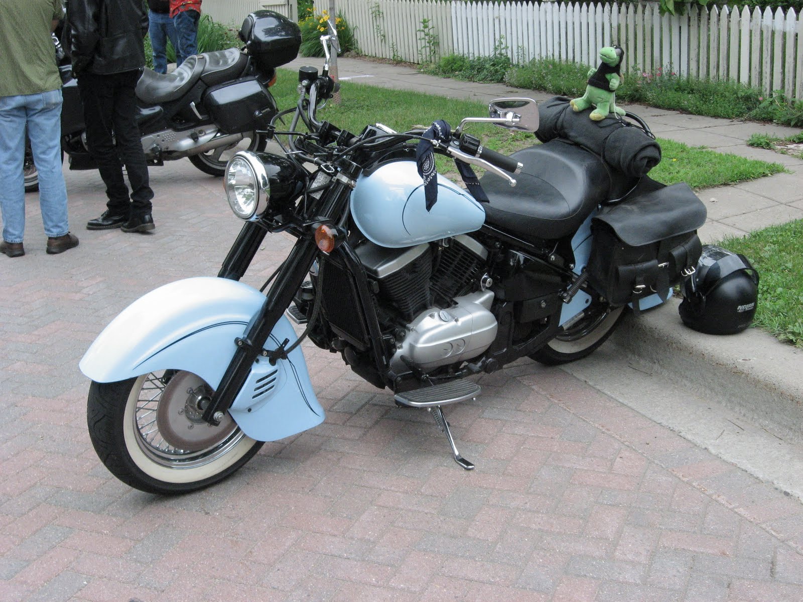 The Nobody Motorcycle Club: JOURNEY TO THE LIZARD