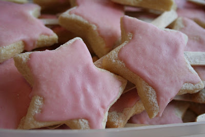 Down the Right of Way: Fairy Wand Biscuits