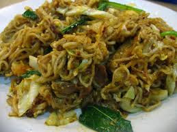 JOMSANTAISEKEJAP: RESEPI MAGGI GORENG BASAH