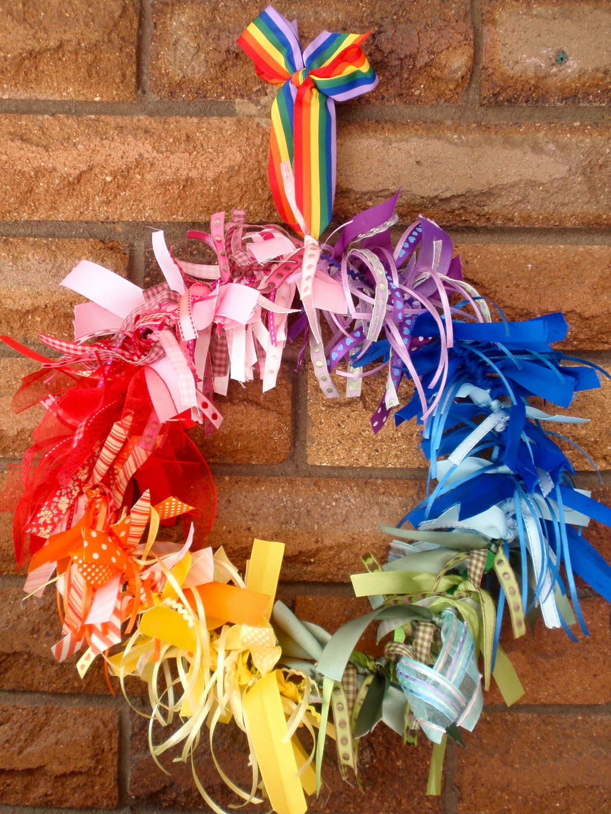 Giggleberry Creations!: Rainbow Ribbon Birthday Wreath