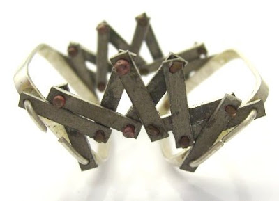 Sbhekile Jewellers: Concertina ring