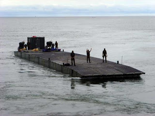 MILITARY BRIDGE OPERATIONS: Portada Mexeflote - Inglaterra