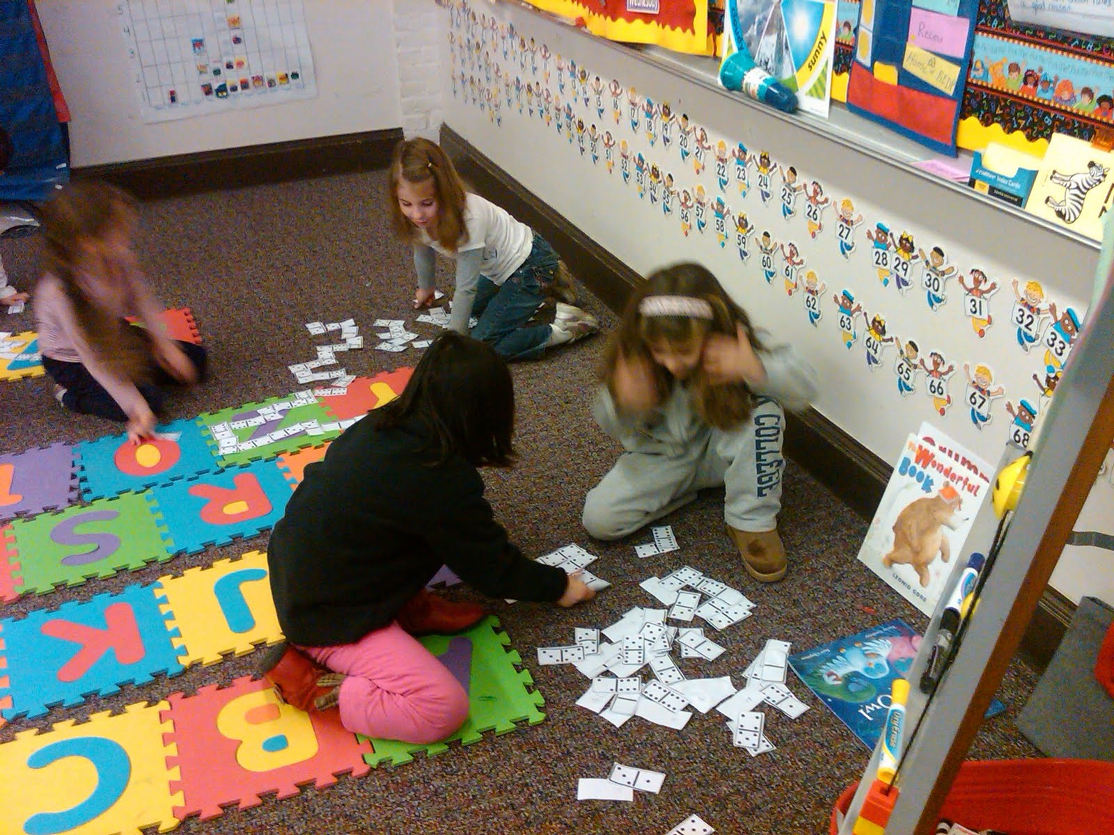 Ms. Stephens' Kindergarten Blog: We made and played Dominoes