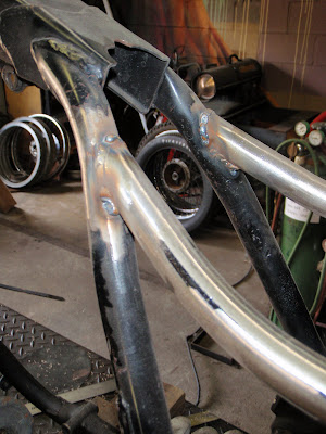 VANGUARD CYCLE: reworking another SR500 frame