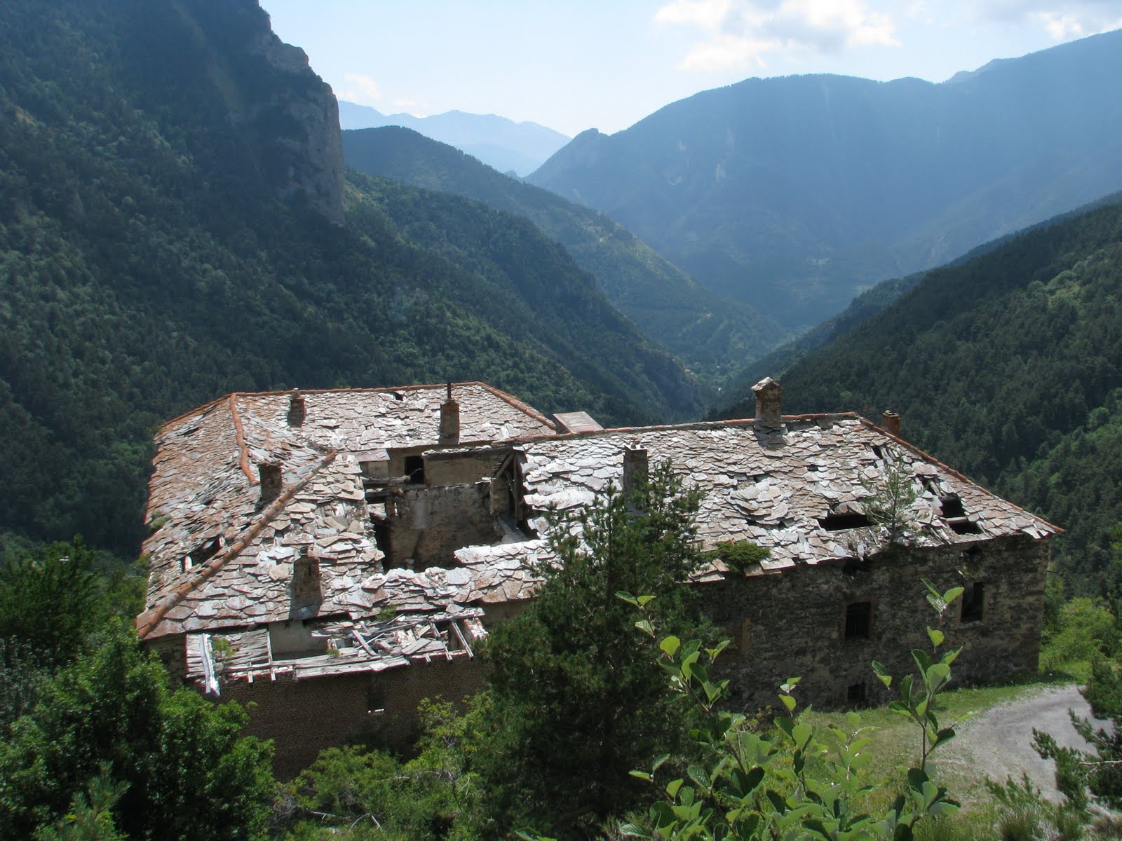 L'état sauvage: Forts militaires - Les forts de Tende