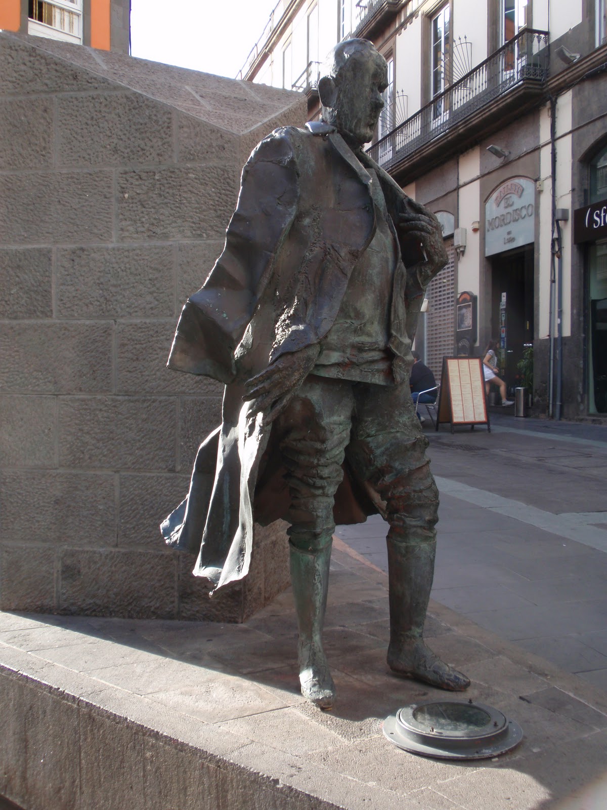 Esculturas Gran Canaria: Monumento al Doctor Juan Negrín - Bronce, obra ...