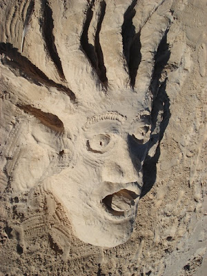 David Thorne Sculpture: Sand Face
