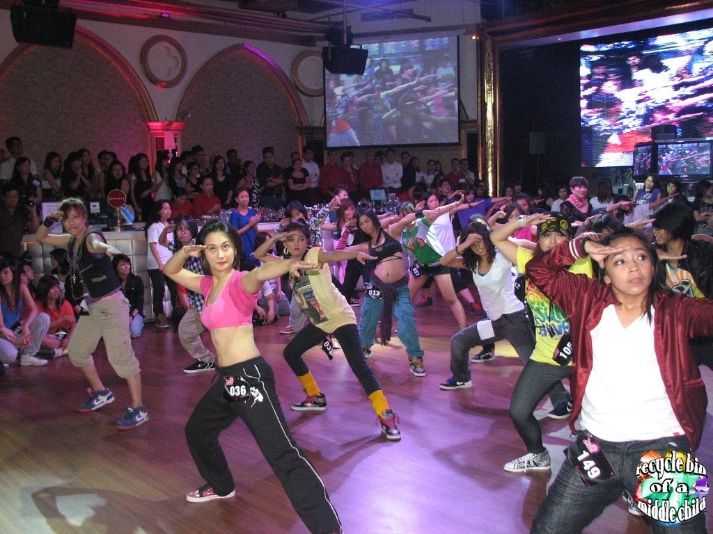 The Pink Movement moves to Dance Floor - Recycle Bin of a Middle Child