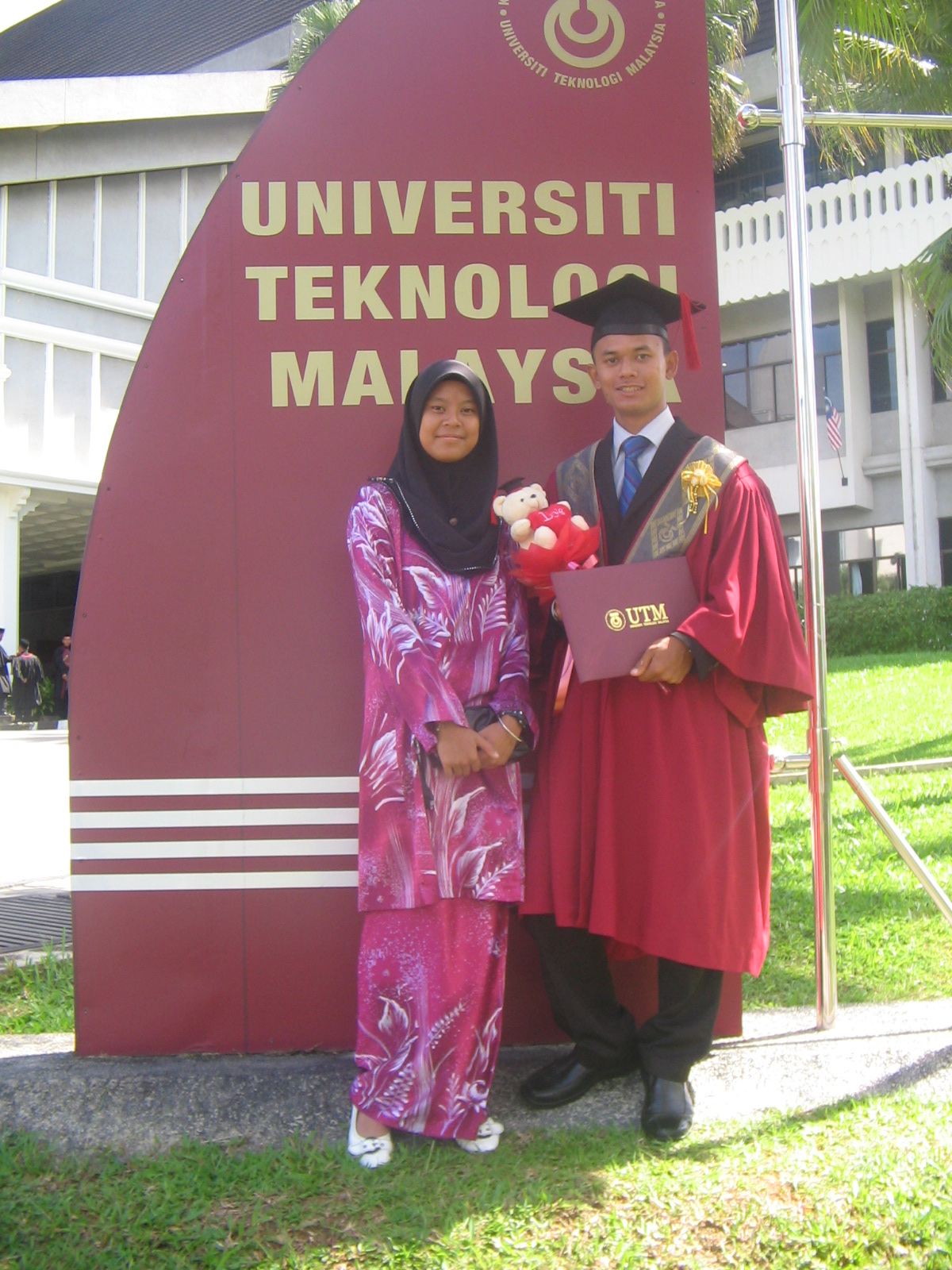 PENGETUA SMK LAJAU: LAGI GAMBAR KONVO IJAT