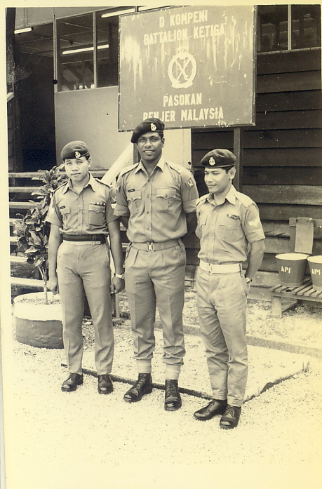 In front of the RSAT with his men