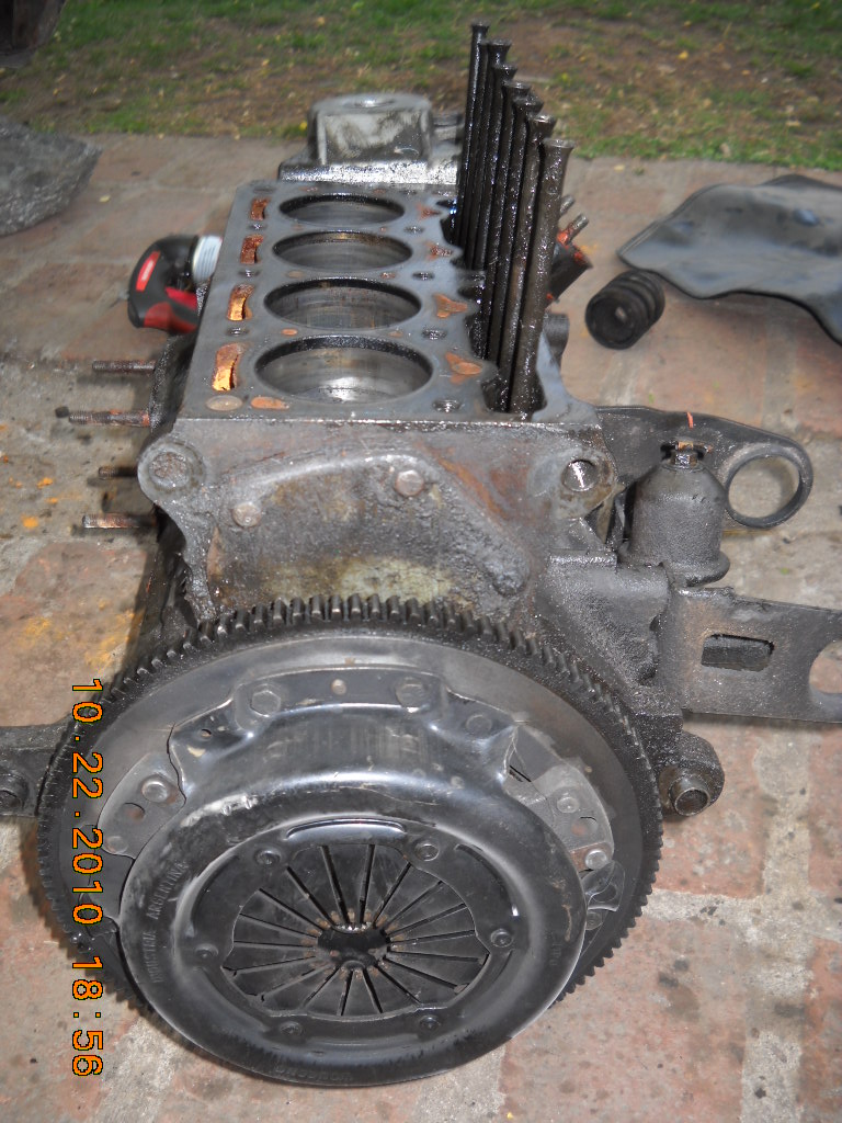 Bellina Classic Motors : Fiat 133 IAVA, suspension and engine pics