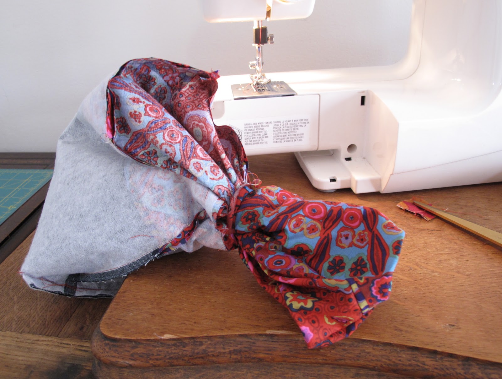 Two Hippos: Tutorial: Loop Bag