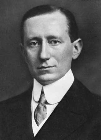 Inventions & Inventors: Guglielmo Marconi - Bizdom