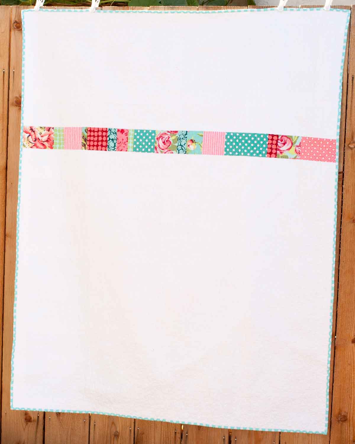 Little Bluebell: Blogger's Quilt Fesival: Happy Blocks