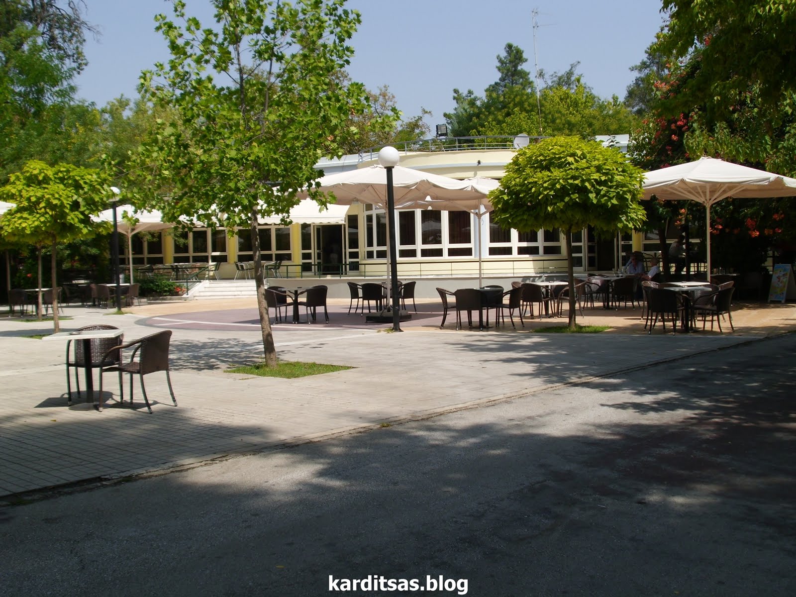 TESTS: Photos-Email