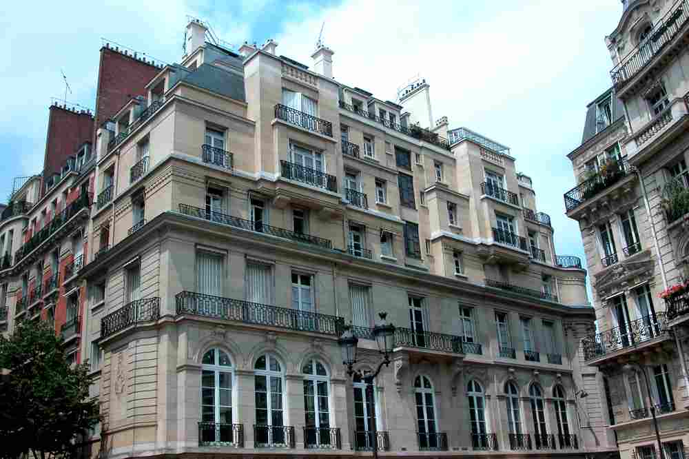 PARIS ARCHITECTURE: RUE SPONTINI
