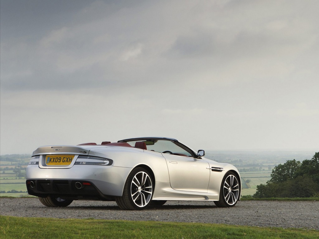 Pozadine za desktop - Automobili: Automobil Aston Martin DBS
