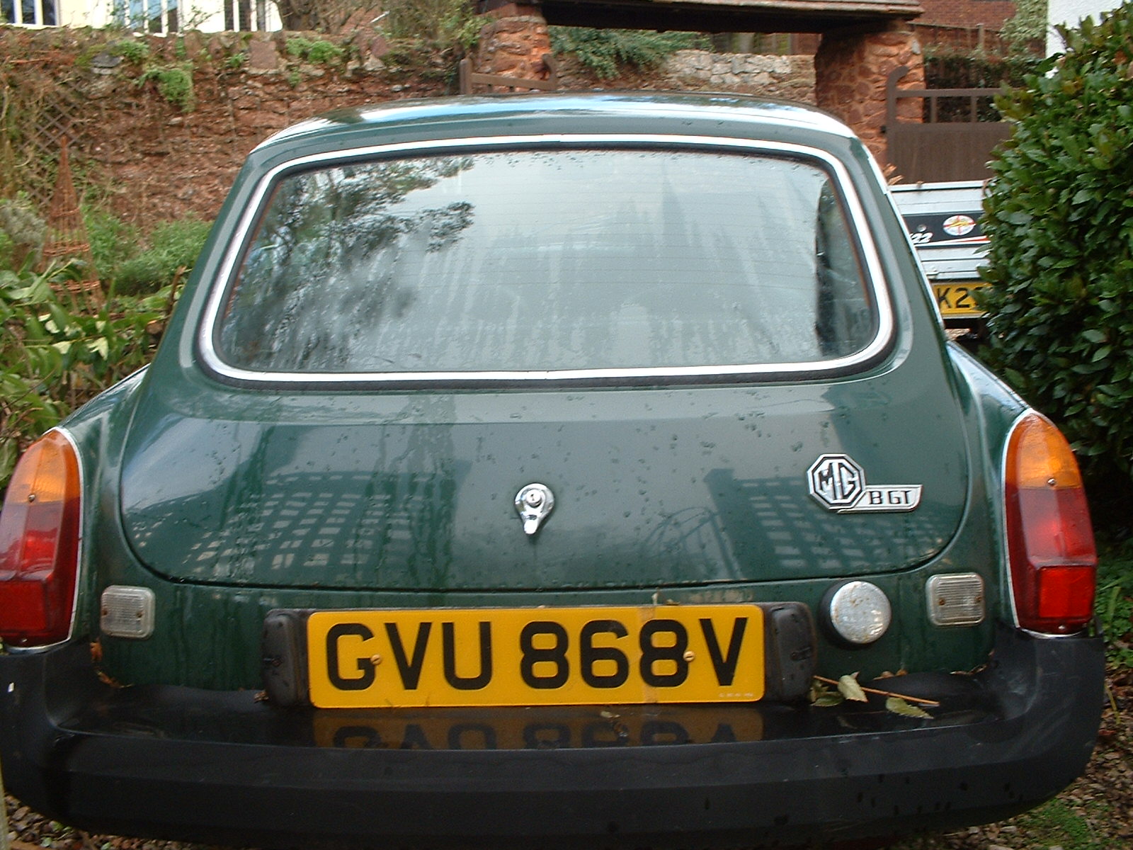 MGB GT Restoration: MG pre-rust (2002)