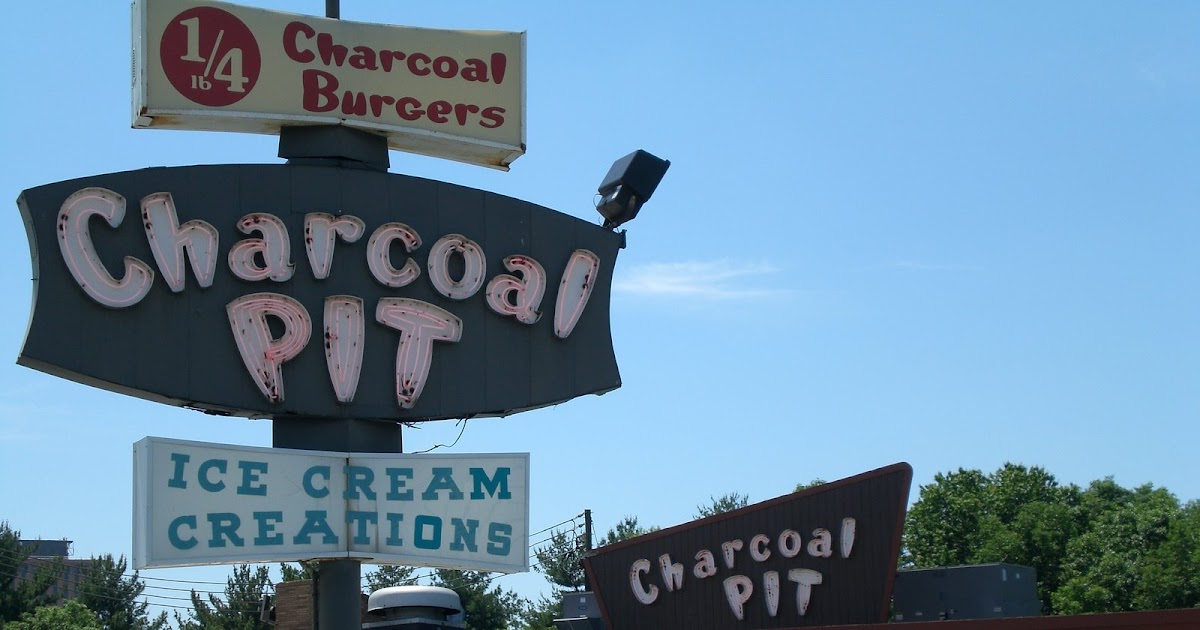 Food Country Restaurant Reviews serving the Delaware Valley: Charcoal Pit