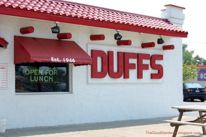 The Good Sandwich: Eating Out: Duff's Wings