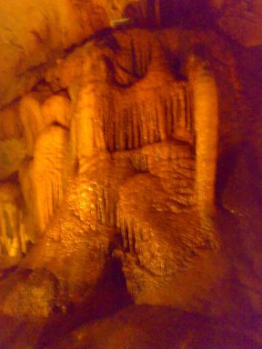 Visit Indonesia: Goa Istana Maharani