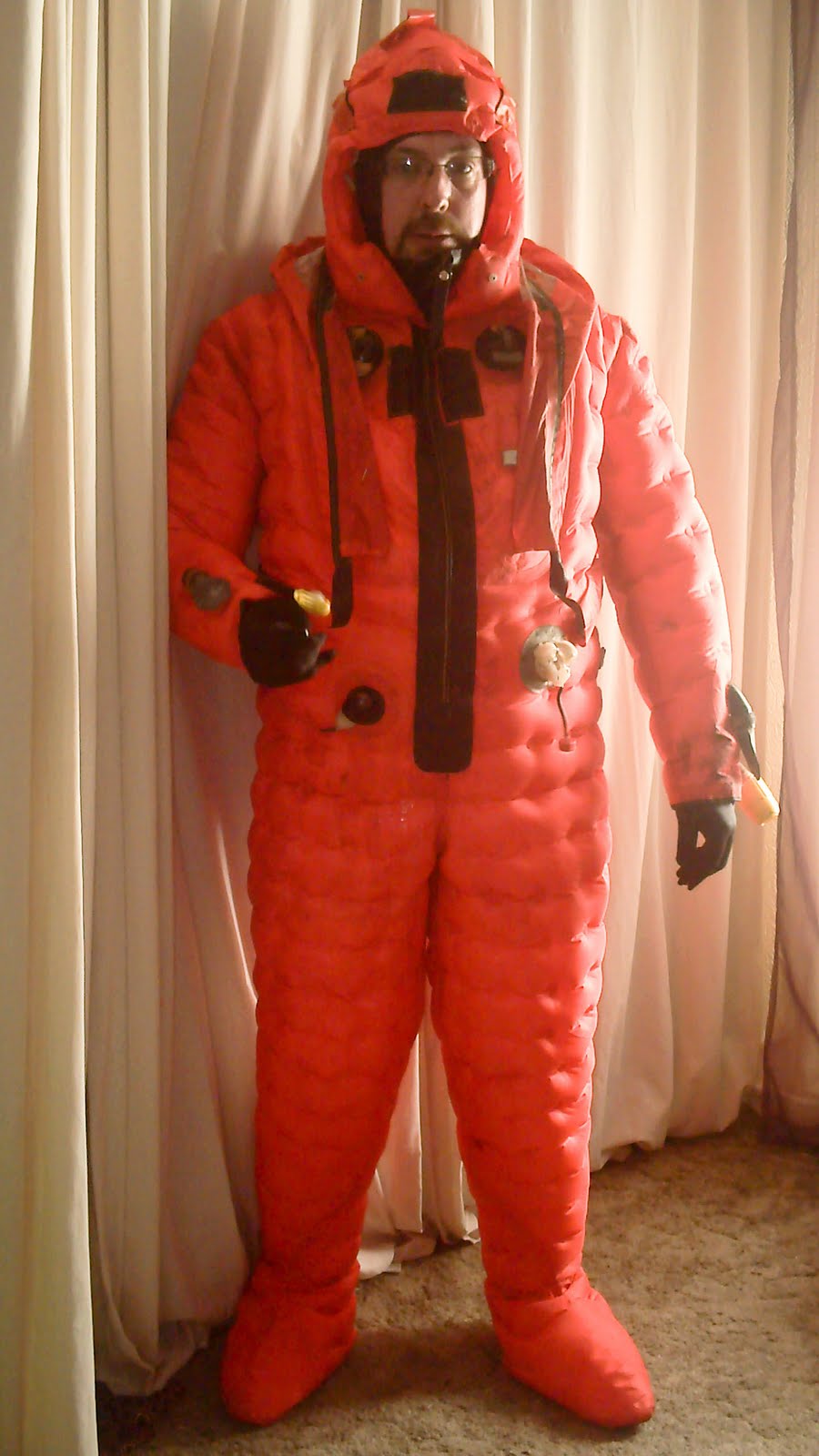 :Gearhead:: Submarine Escape Suit.