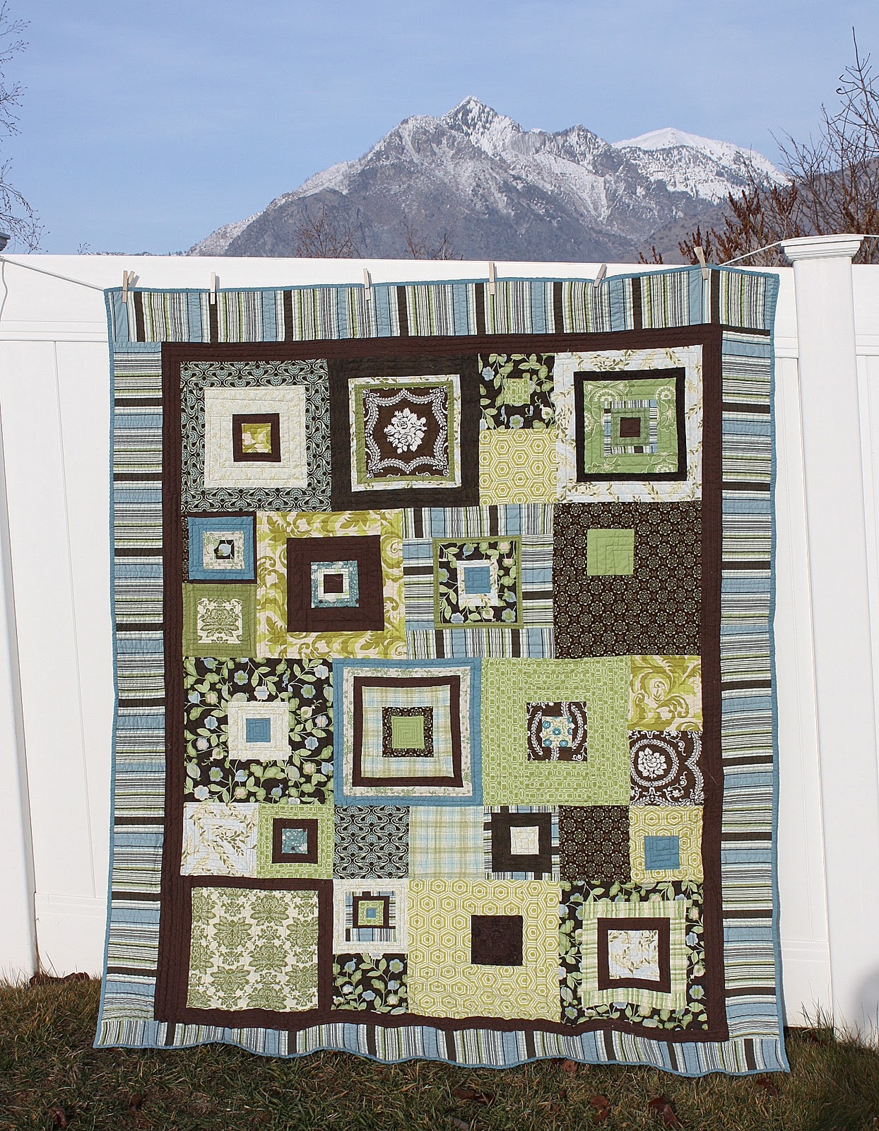 Modern Quilt for a Sister - Diary of a Quilter - a quilt blog