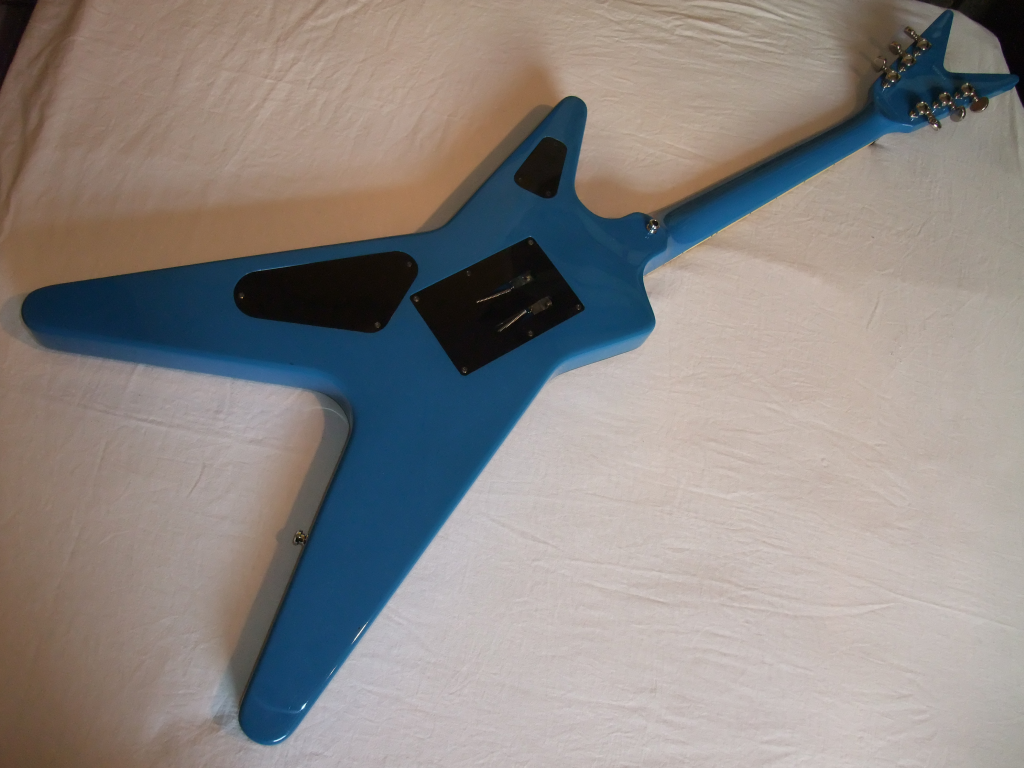 So many guitars, so little talent: Dean #2 - 'ML Dean from hell'
