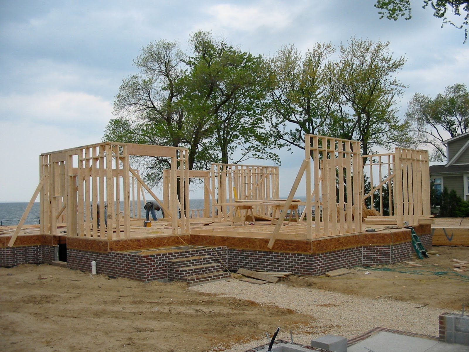 Steve & Jackie's new house: 1st Floor framing